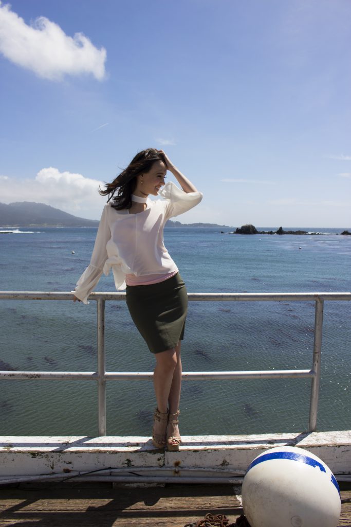 Meet Athenna Crosby – The Extravagant
