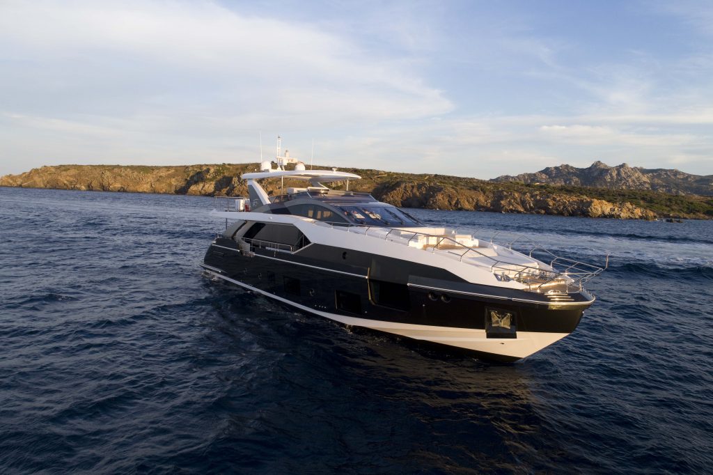 Azimut Yachts Adds Four New Models | The Extravagant